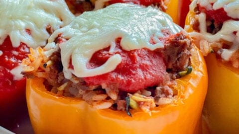 Stuffed Bell Peppers with Ground Beef