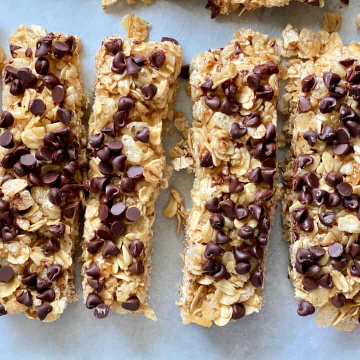 Chocolate Chip Granola Bars - Katie's Cucina