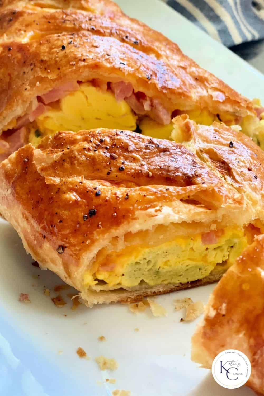 Ham, Egg, and Cheddar Cheese Breakfast Pastry